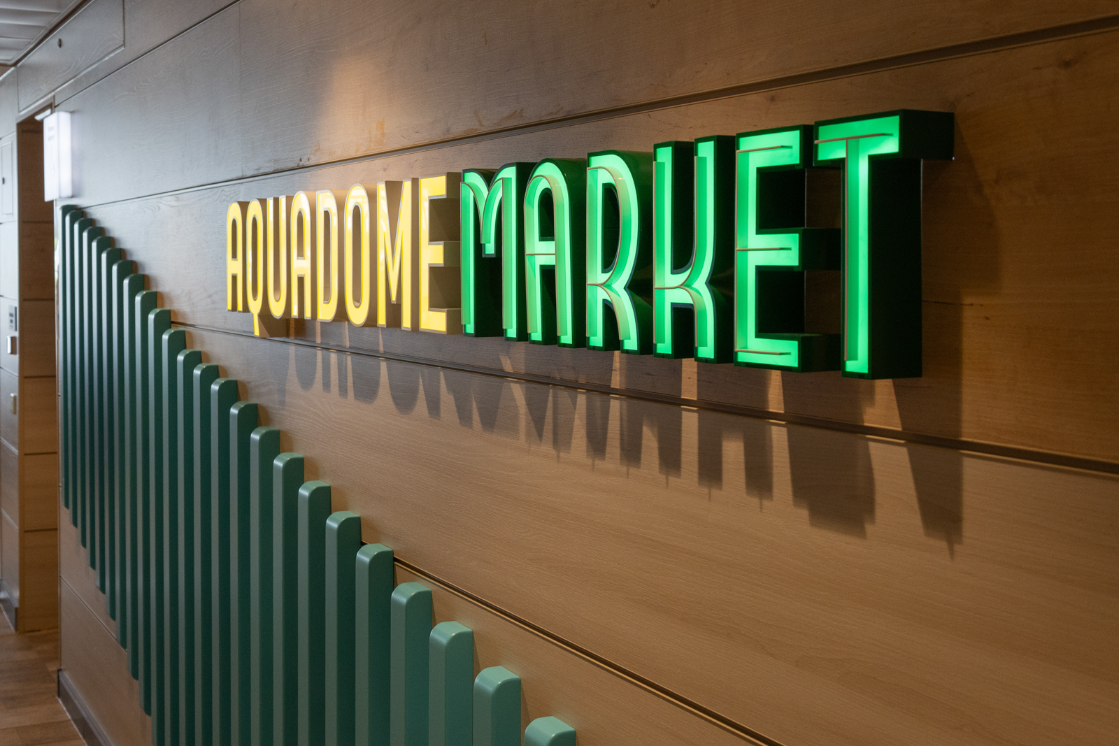 Aquadome Market on Icon of the Seas - See Us Cruise
